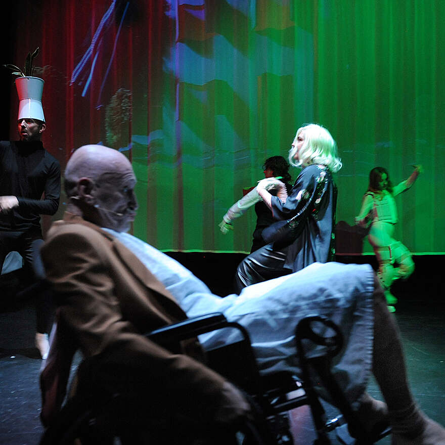 BLOED - LAZARUS en Robbin Rooze | theater arsenaal